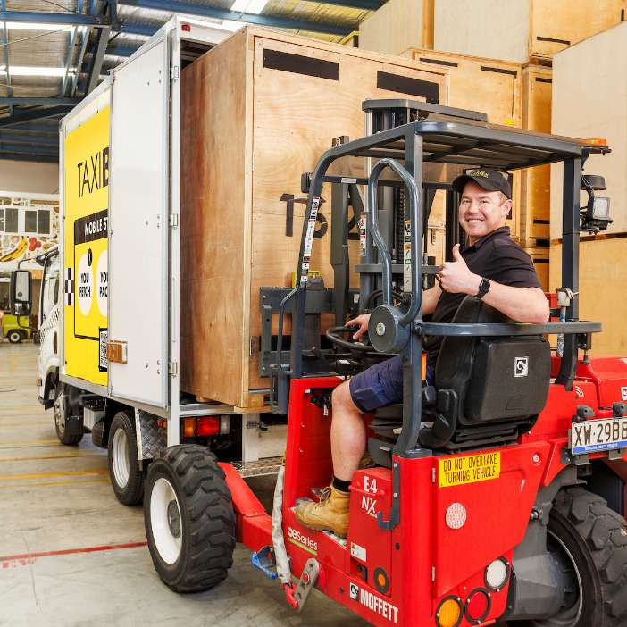 Fetch by TAXIBOX - Fetch. Pack. Store.